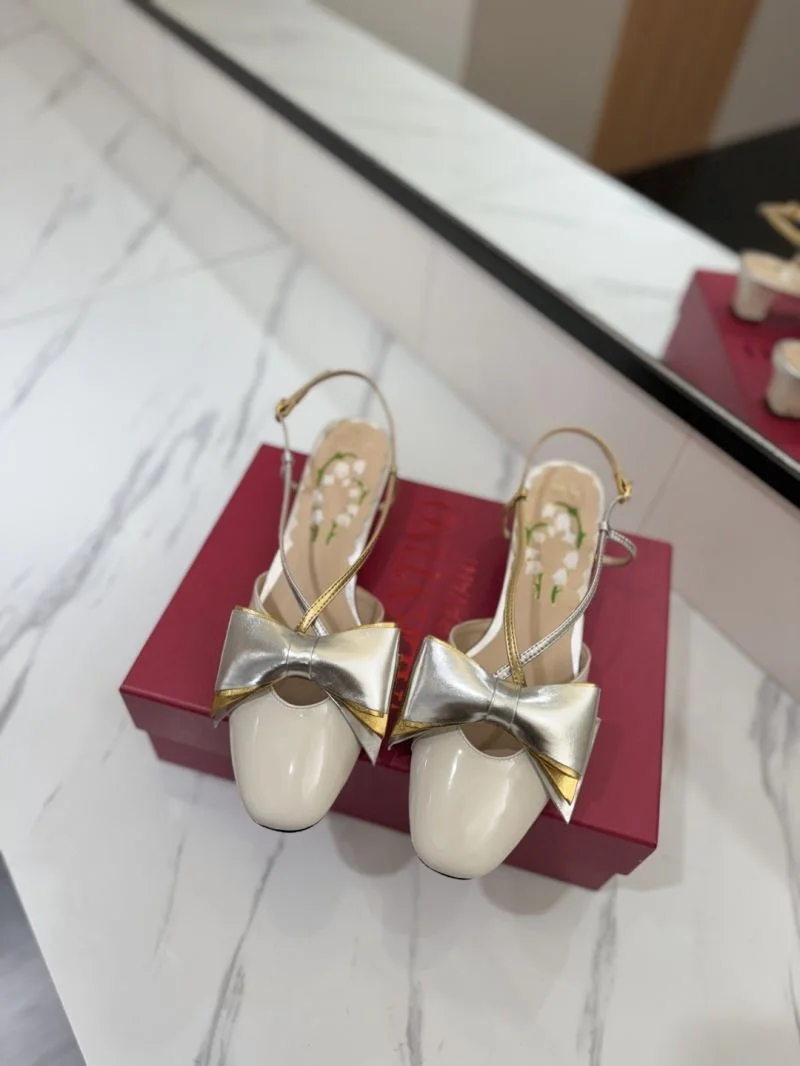 Precise copy Valentino Sandals
