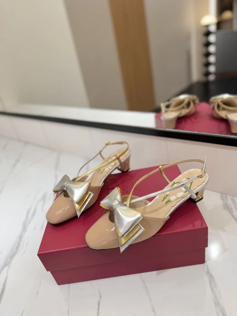 Precise copy Valentino Sandals