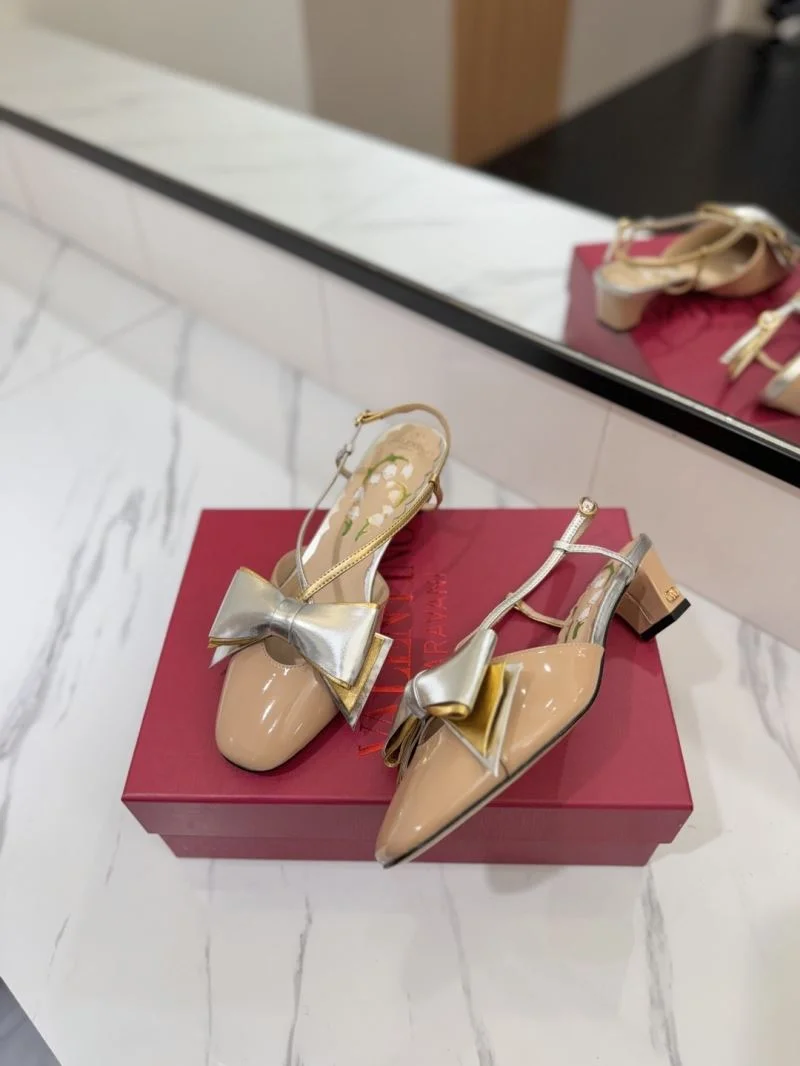 Precise copy Valentino Sandals
