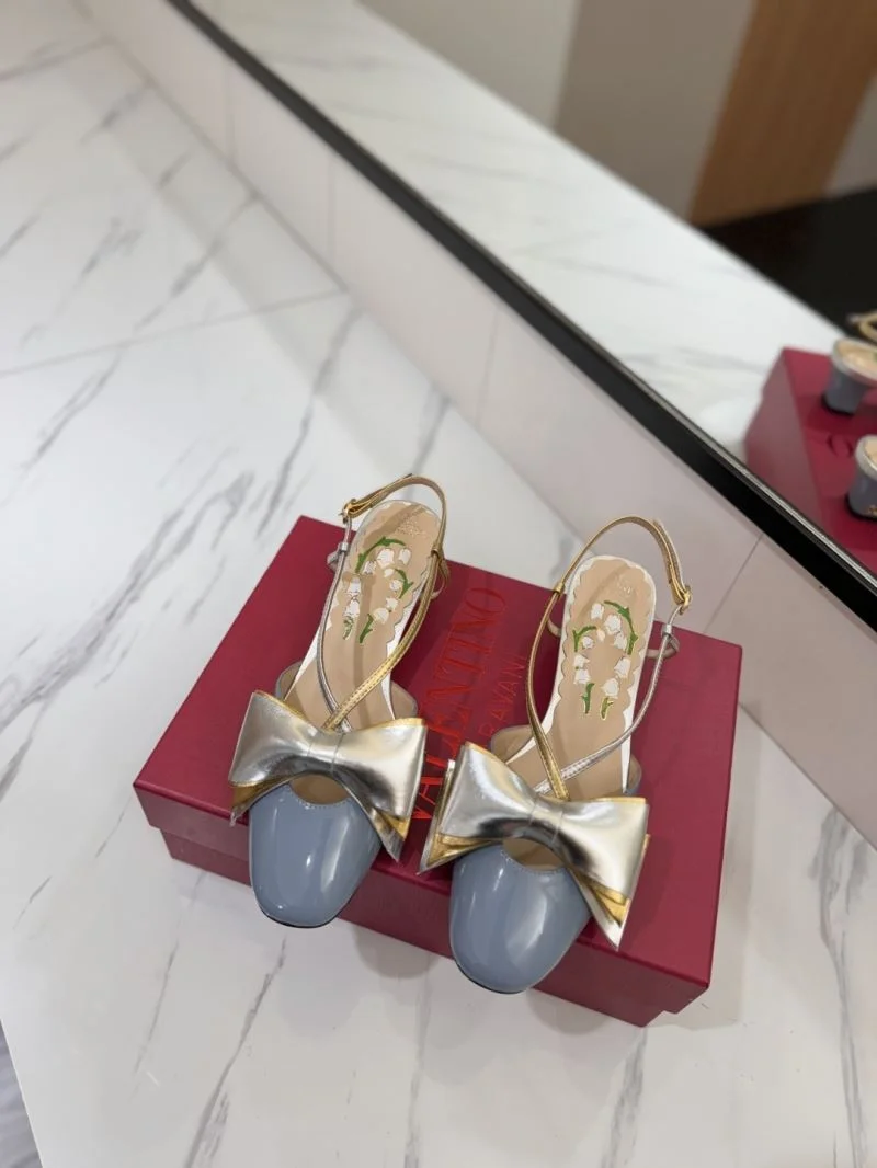 High accuracy Valentino Sandals