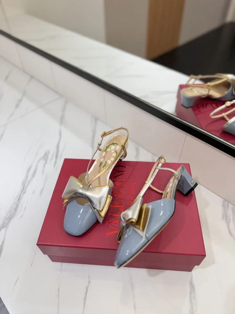 High accuracy Valentino Sandals