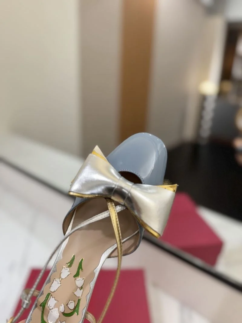High accuracy Valentino Sandals