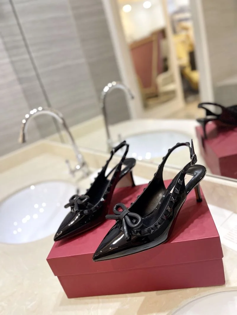 Precise copy Valentino Sandals