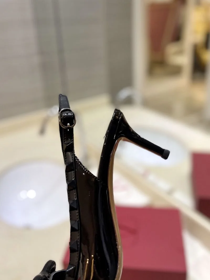 Precise copy Valentino Sandals