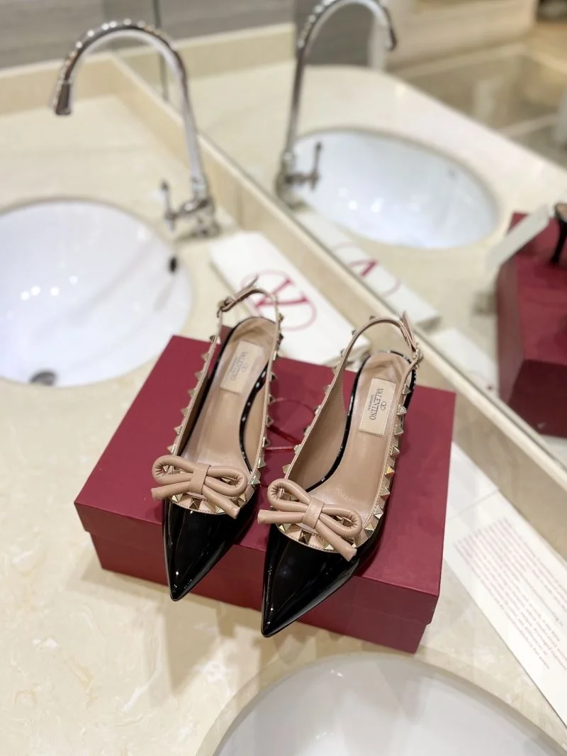 Inexpensive Valentino Sandals