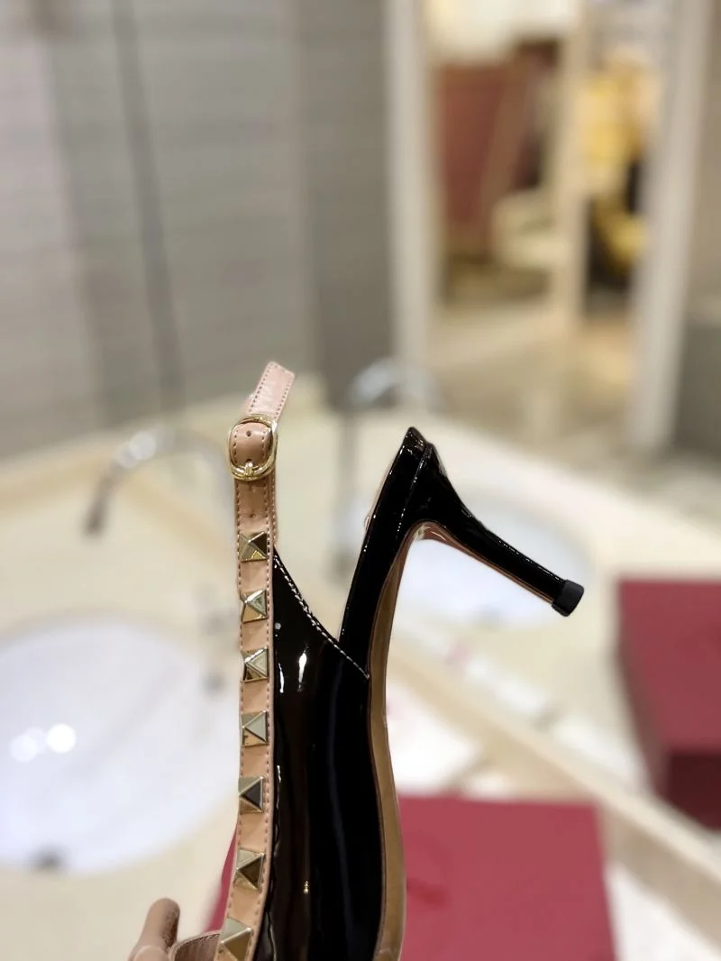 Inexpensive Valentino Sandals