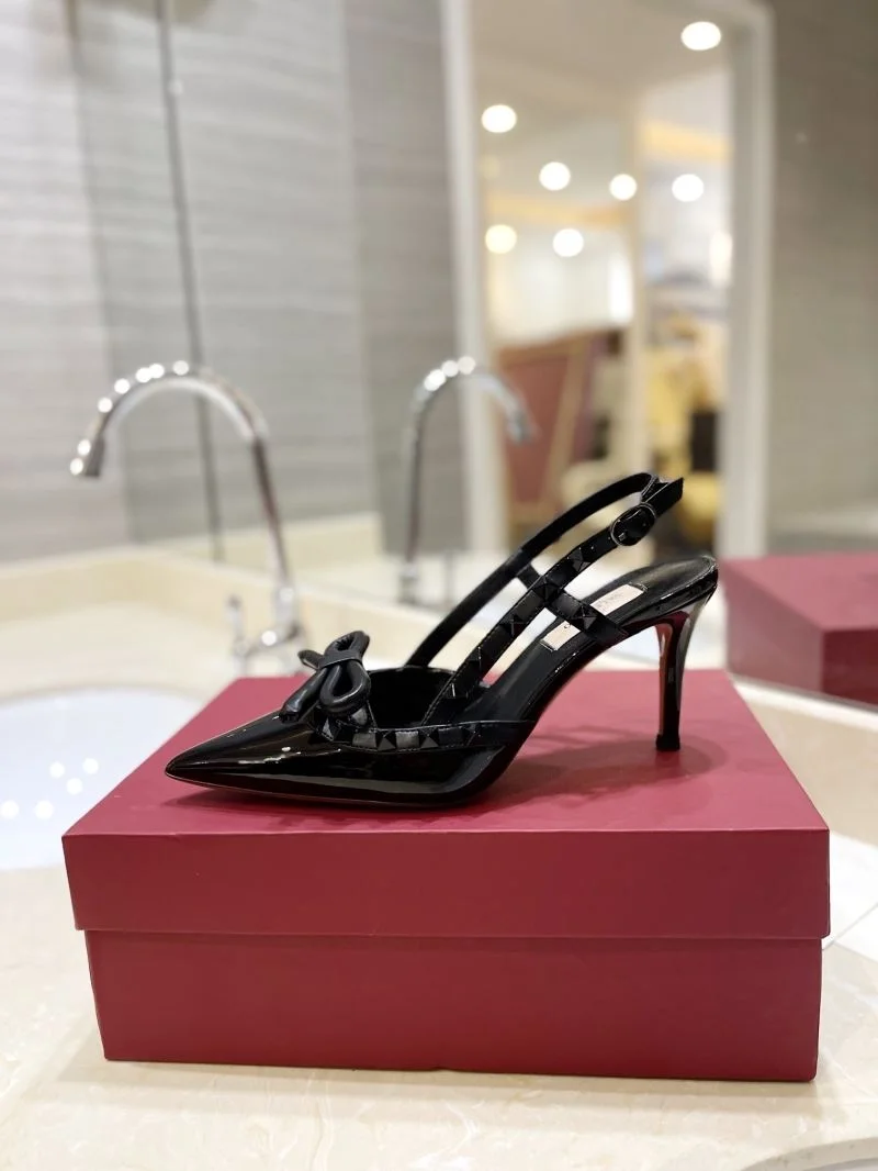 Brand-original Valentino Sandals
