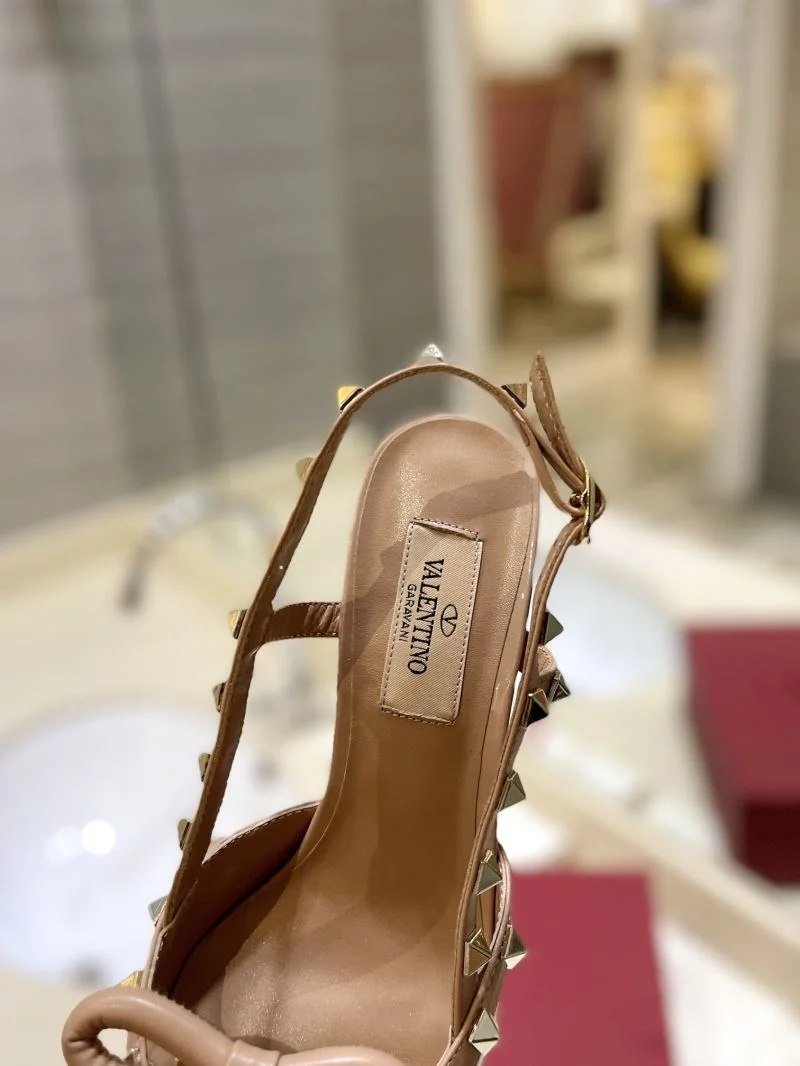 Bargain Valentino Sandals