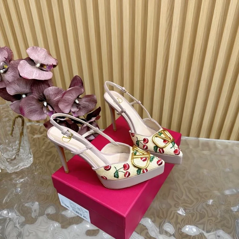 Cut-rate Valentino Sandals