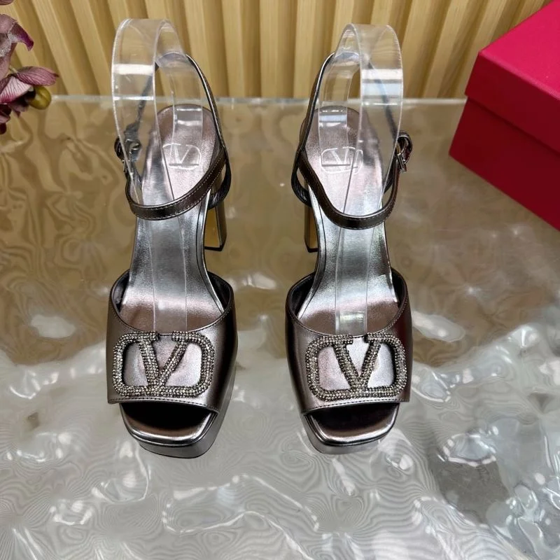 Brand-original Valentino Sandals