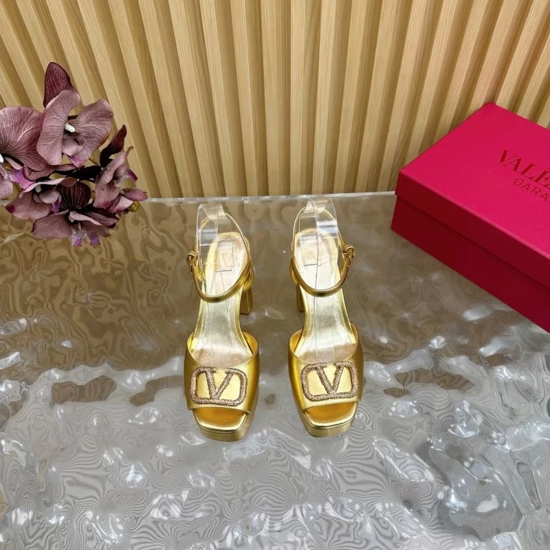 Cut-rate Valentino Sandals