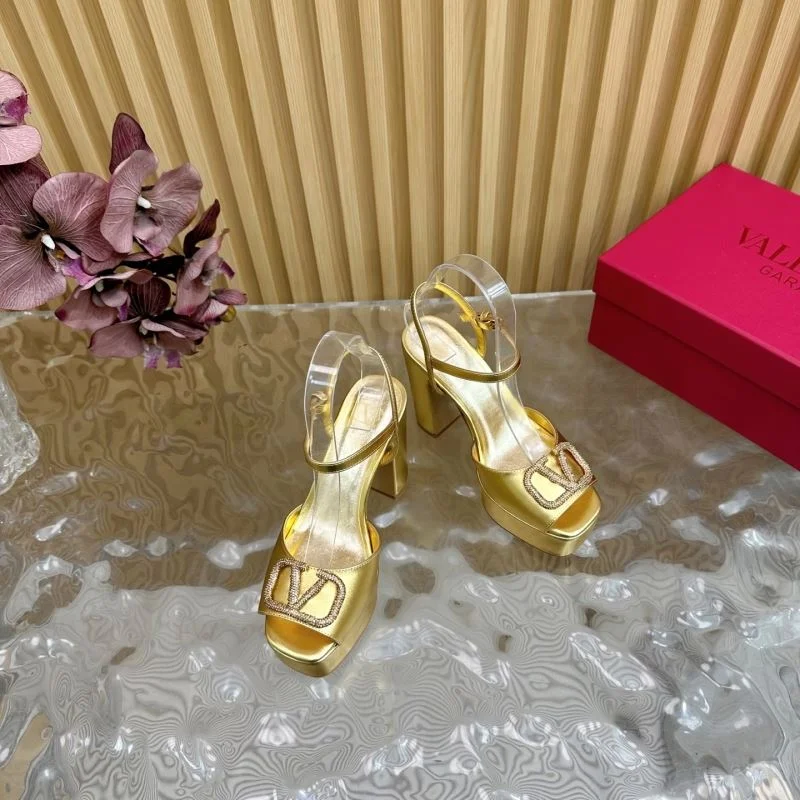 Cut-rate Valentino Sandals