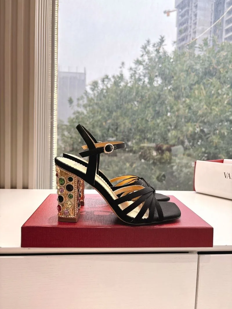 Legit Valentino Sandals