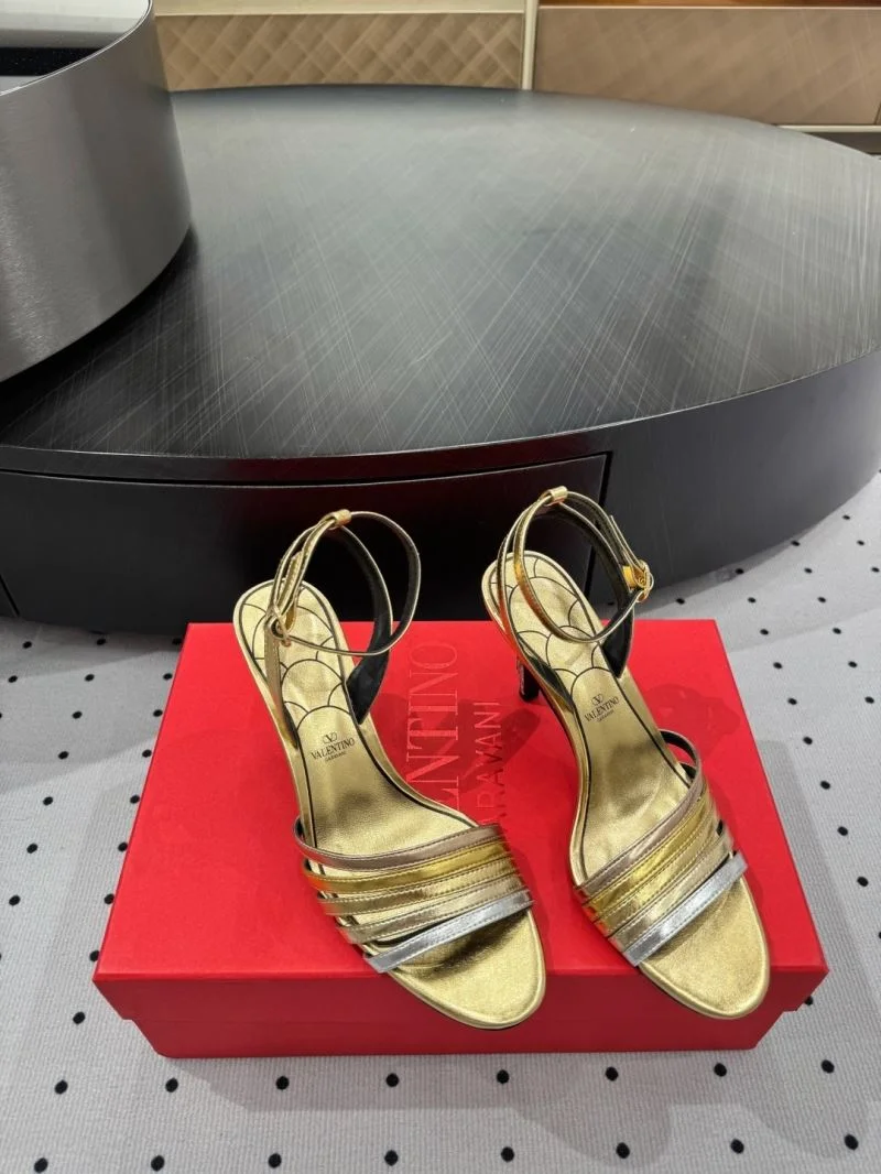 Mirror quality Valentino Sandals