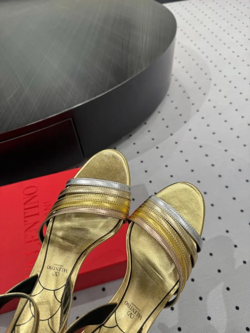 Mirror quality Valentino Sandals