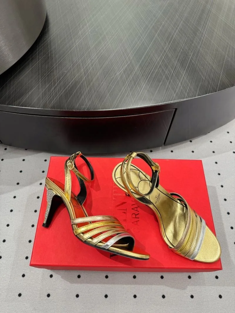 Mirror quality Valentino Sandals