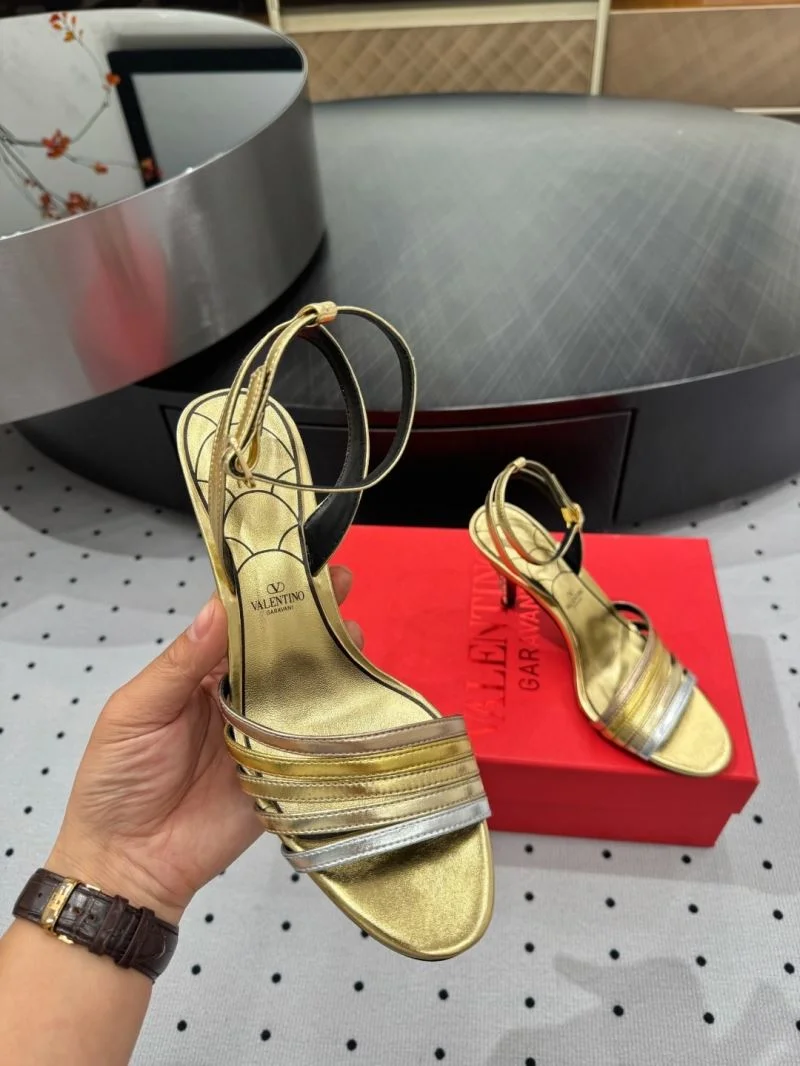 Mirror quality Valentino Sandals