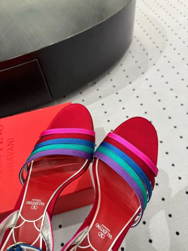 High accuracy Valentino Sandals
