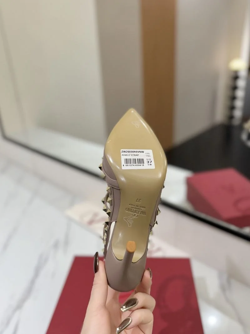 Mirror quality Valentino Sandals