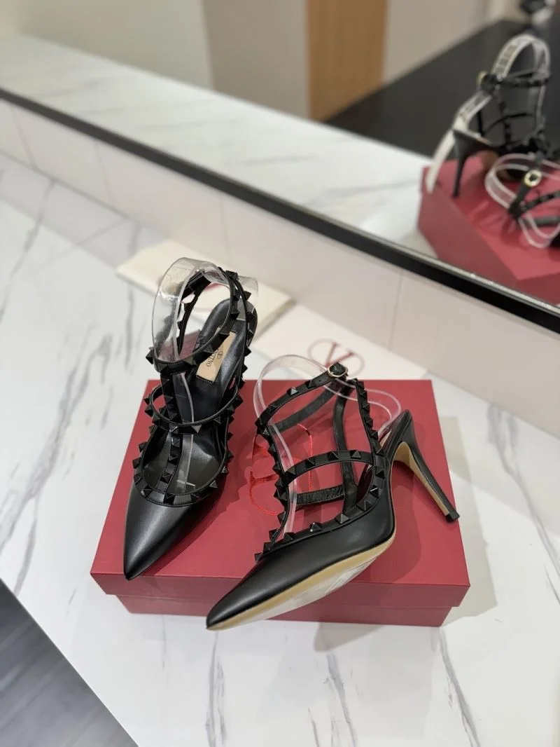 Exact replica Valentino Sandals