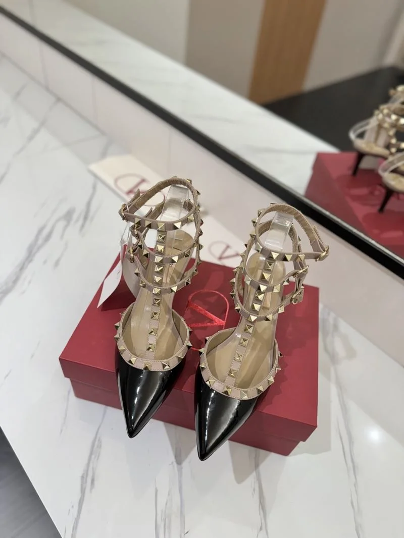 Factory-made Valentino Sandals