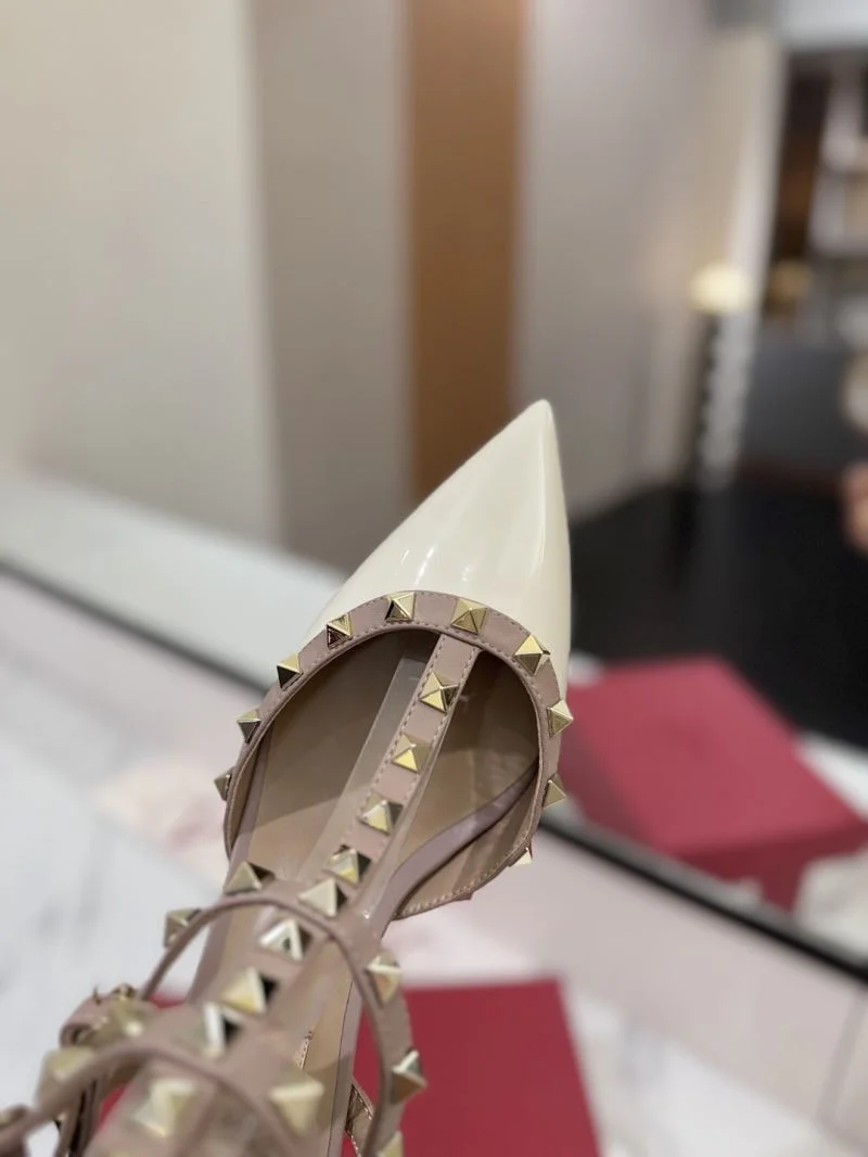 Legit Valentino Sandals