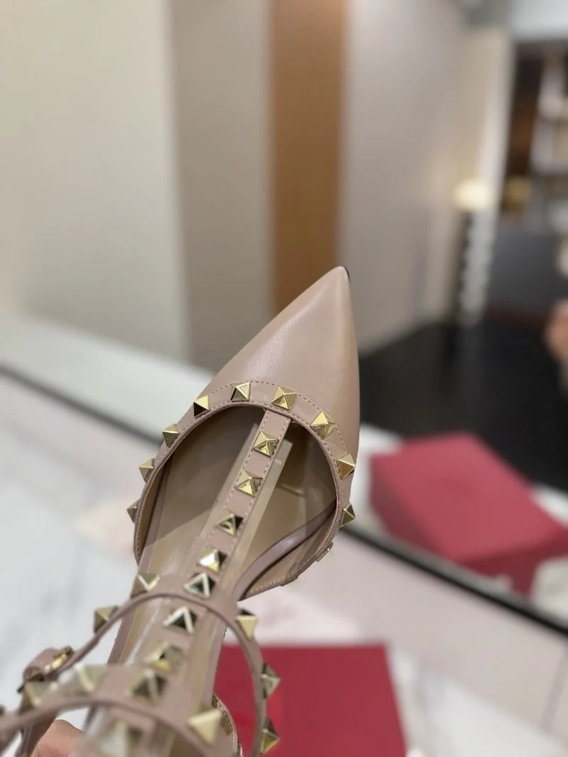 Bargain Valentino Sandals