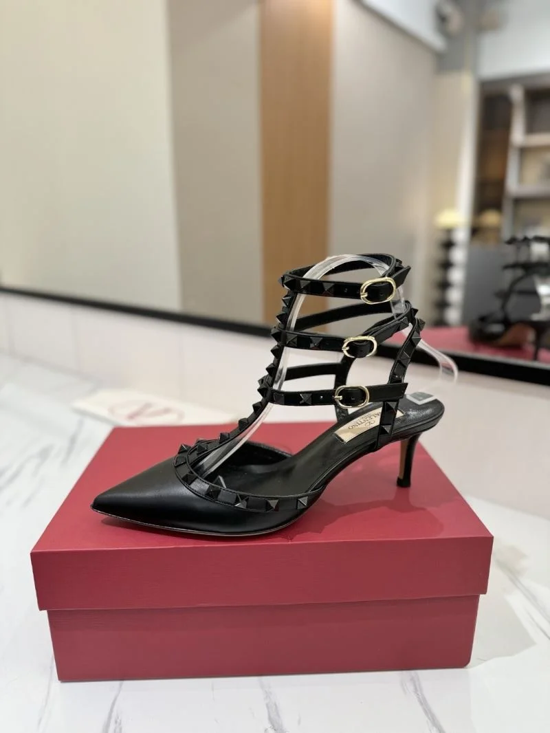 1:1 copy Valentino Sandals