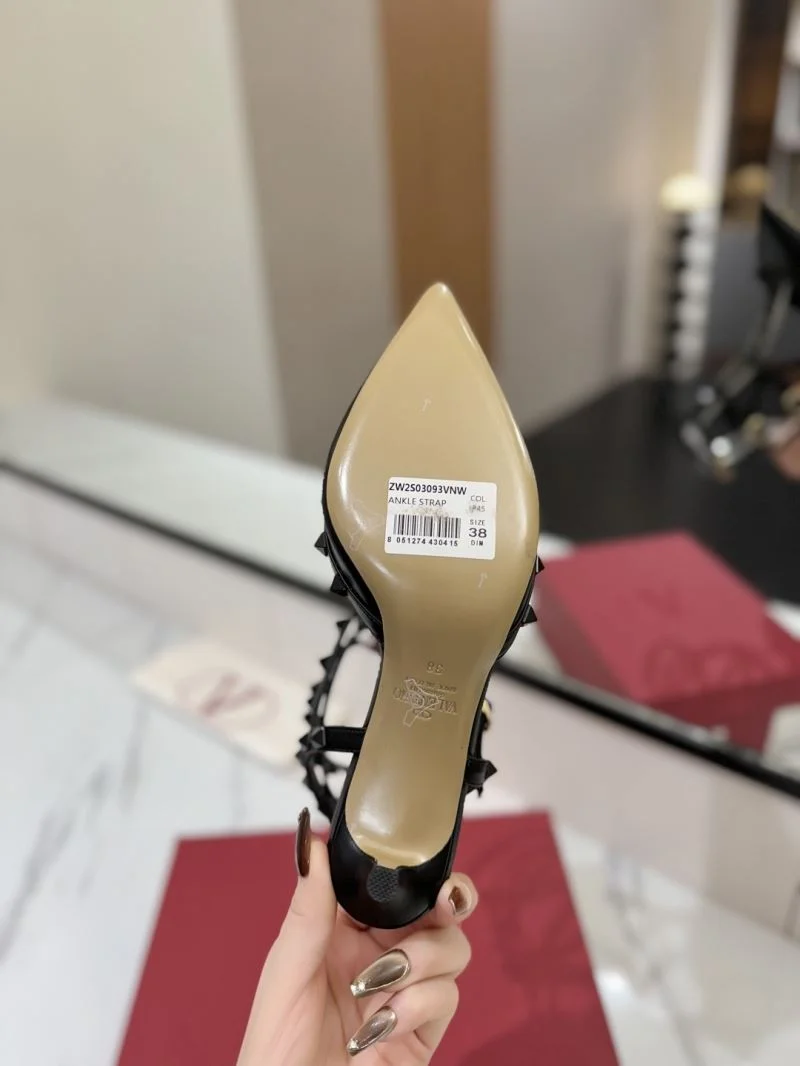 1:1 copy Valentino Sandals