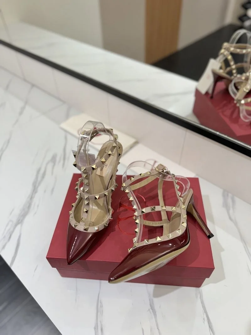 High accuracy Valentino Sandals