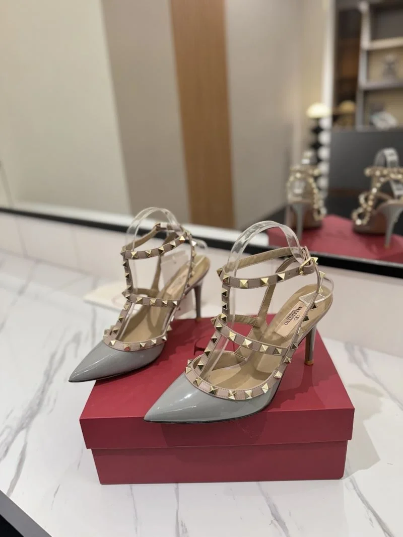 Precise copy Valentino Sandals