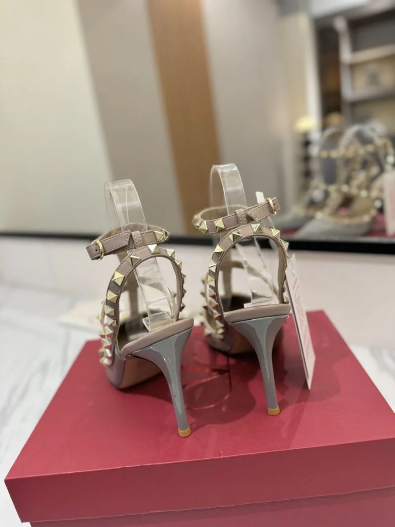 Precise copy Valentino Sandals