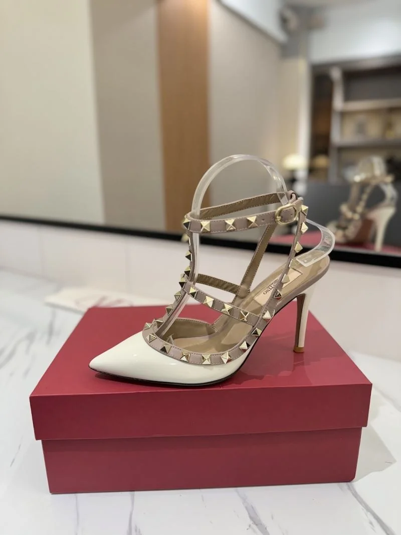 Inexpensive Valentino Sandals