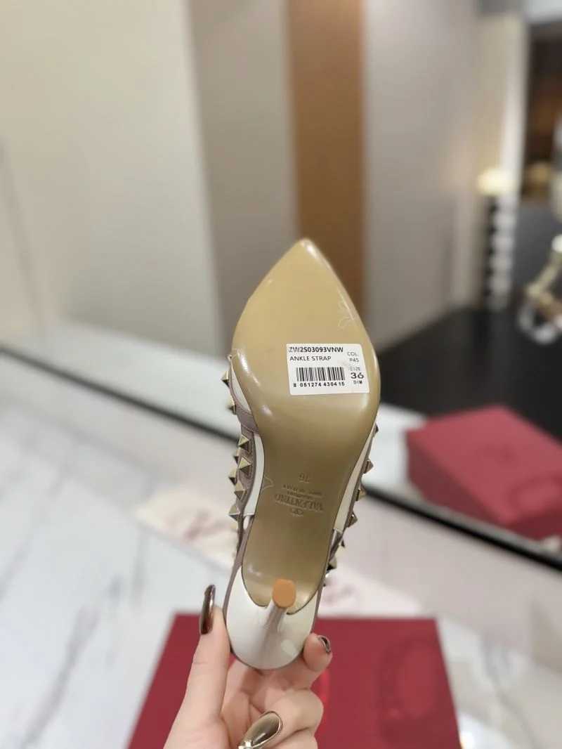 Inexpensive Valentino Sandals
