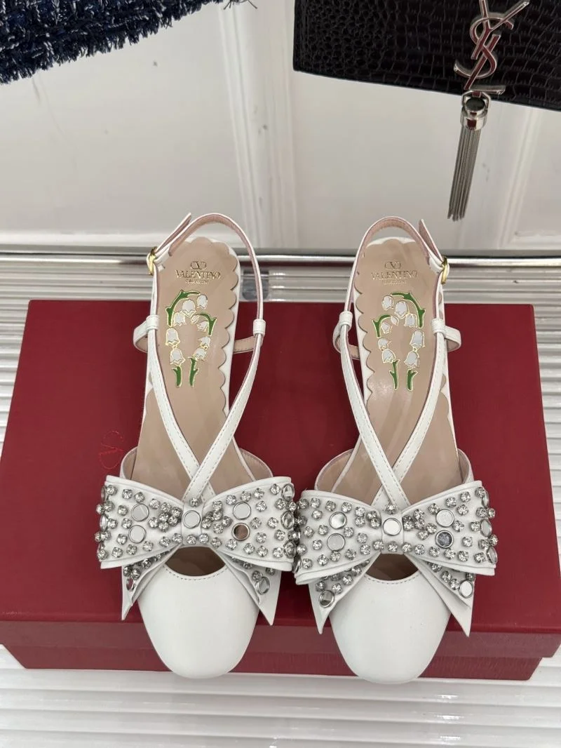 Bargain Valentino Sandals