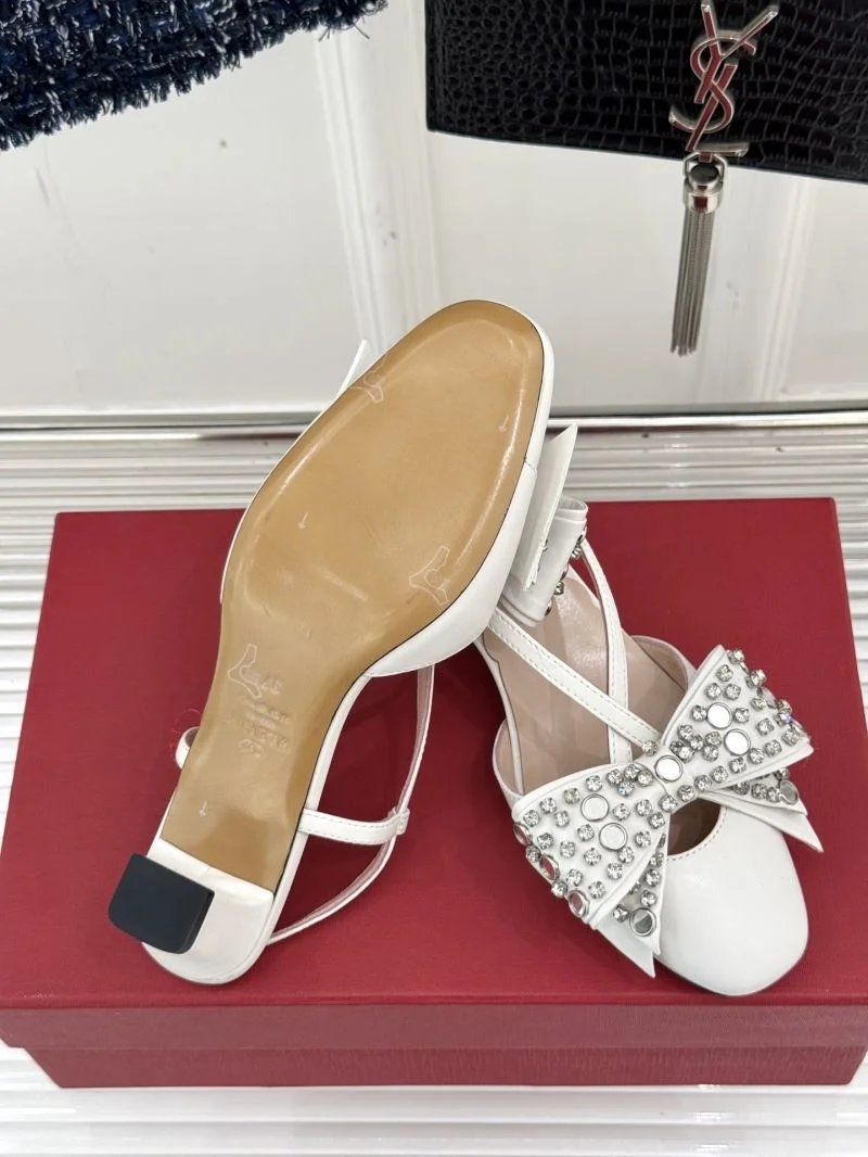 Bargain Valentino Sandals