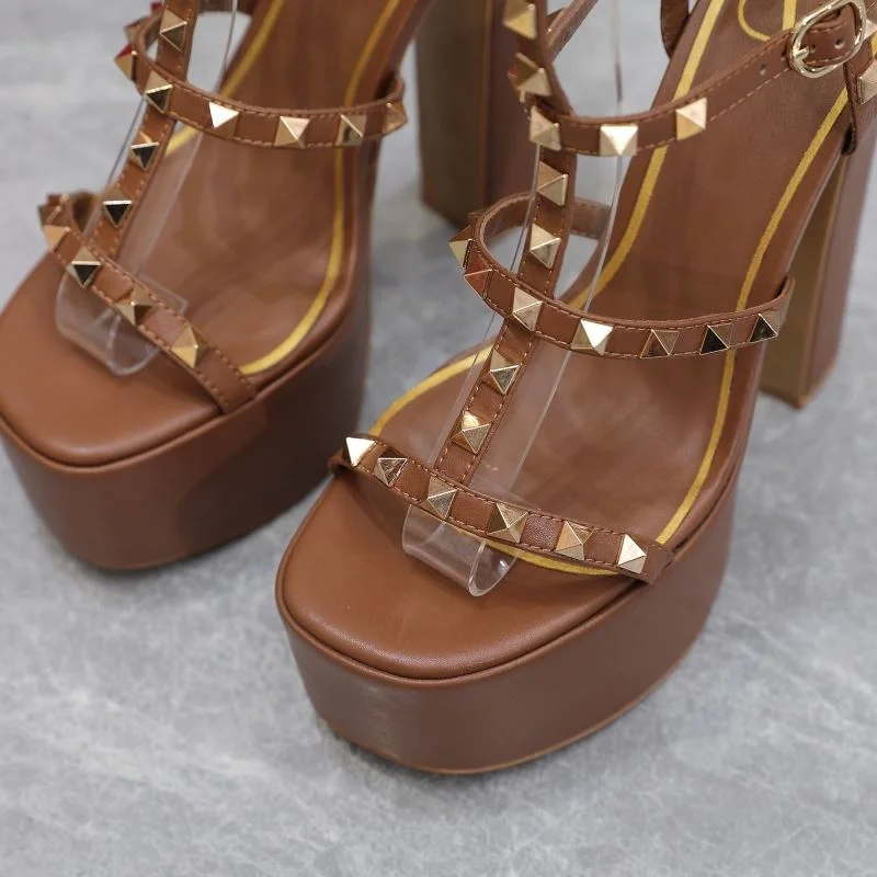 Discounted Valentino Sandals