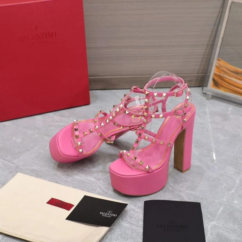 High accuracy Valentino Sandals
