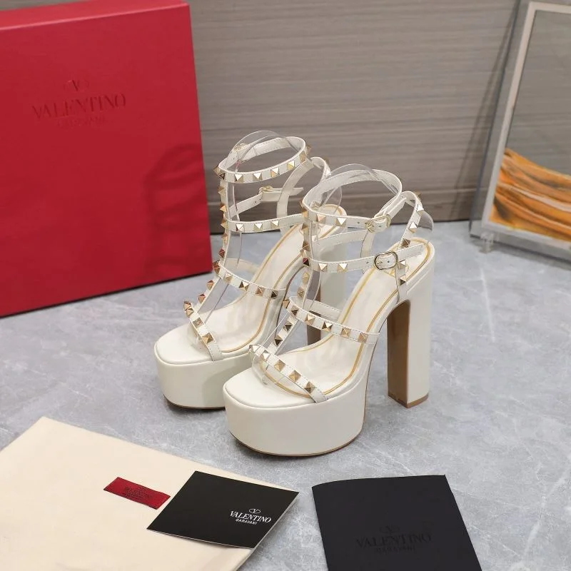 Cut-rate Valentino Sandals