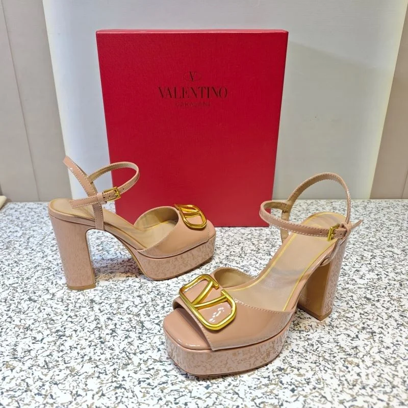 Exact replica Valentino Sandals