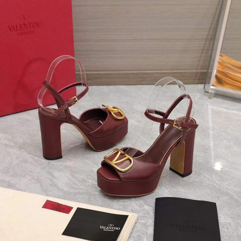 1:1 copy Valentino Sandals