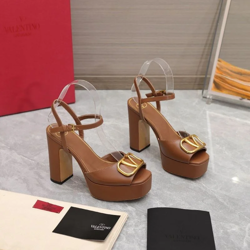 Exact replica Valentino Sandals
