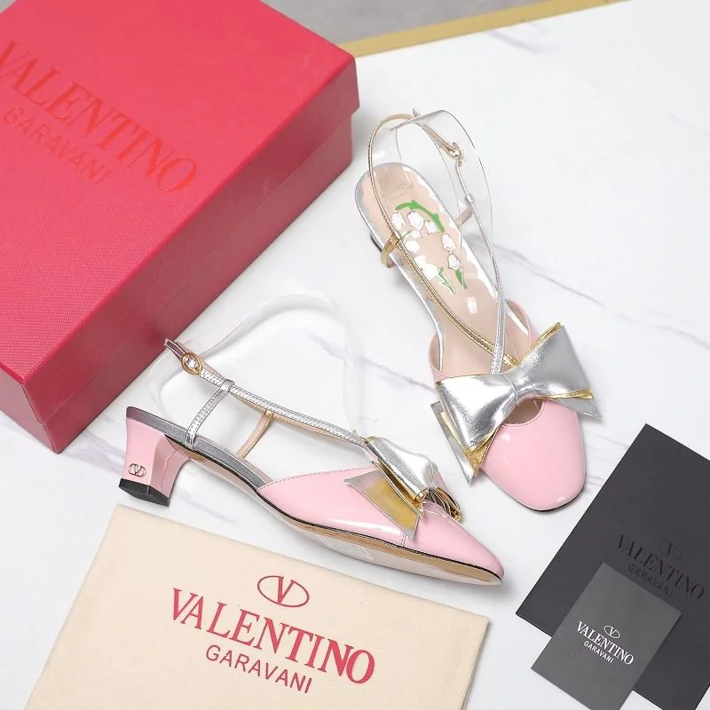 Brand-original Valentino Sandals