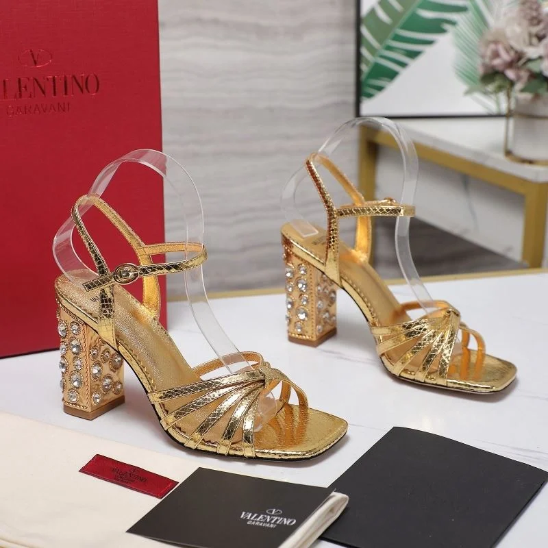 Mirror quality Valentino Sandals