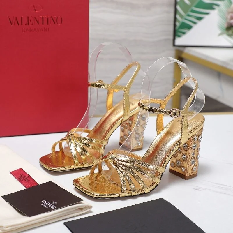 Mirror quality Valentino Sandals