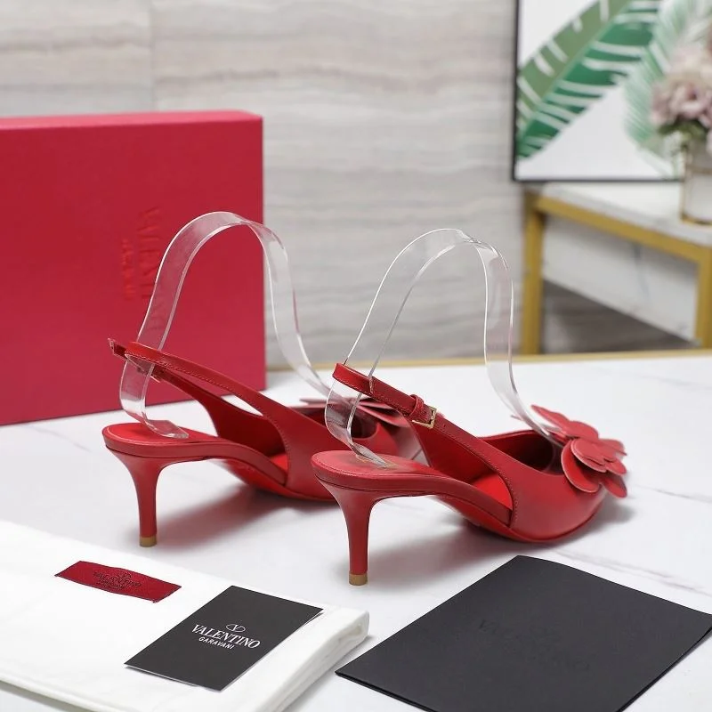 Brand-original Valentino Sandals