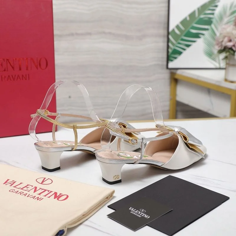 High accuracy Valentino Sandals