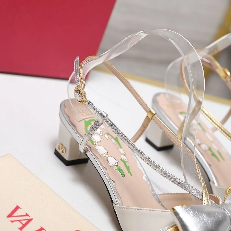 High accuracy Valentino Sandals