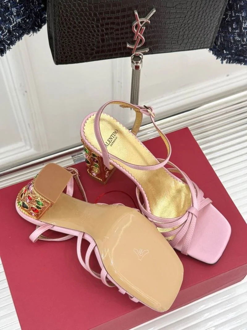 High fidelity Valentino Sandals