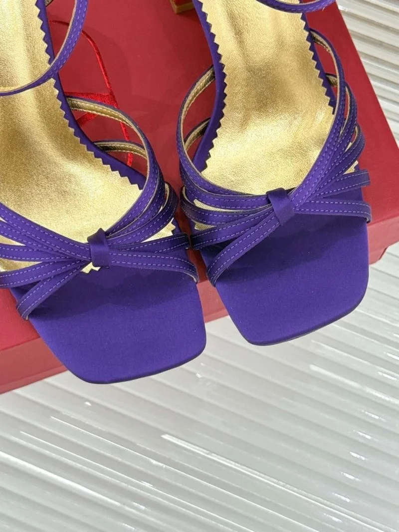 Low-cost Valentino Sandals
